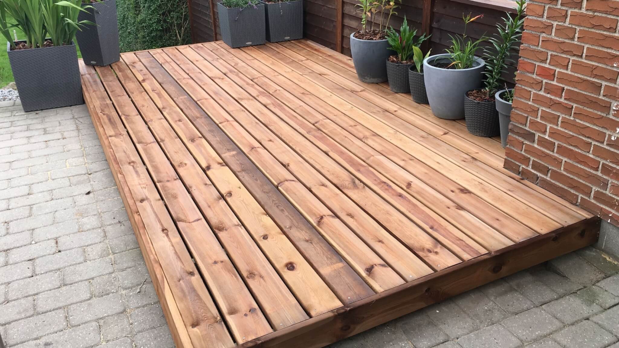 Terrasse en bois surélevée : comment faire un plan